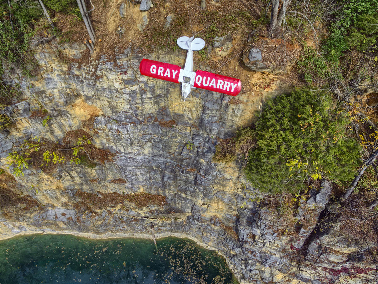 Sign at my local Rock Quarry : r/mildlyinteresting